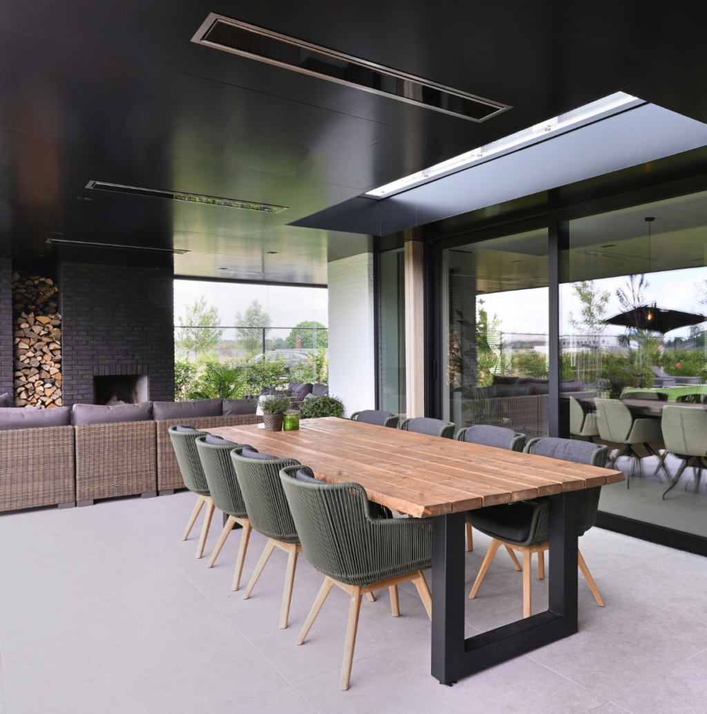 Bromic Heating Canada - Luxury Commercial & Residential Outdoor Heaters